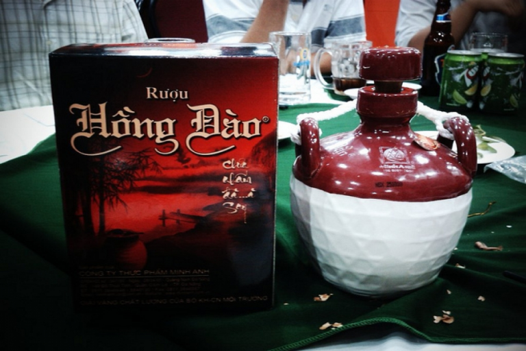 Hong Dao Wine – Quang Nam - Famous Specialty - VIETNAM DESTINATIONS